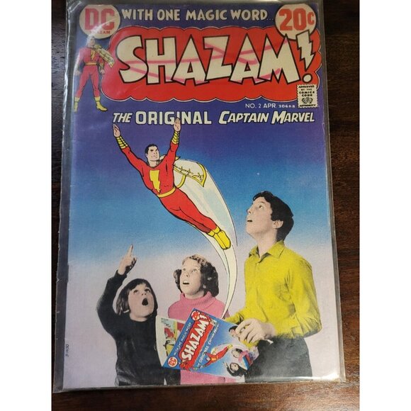 DC Comics | Other | Dc Comics 973 Shazam 2 The Original Captain Marvel ...